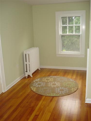 Benjamin Moore Apple Blossom