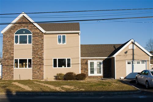what color roof for tuscan clay siding??