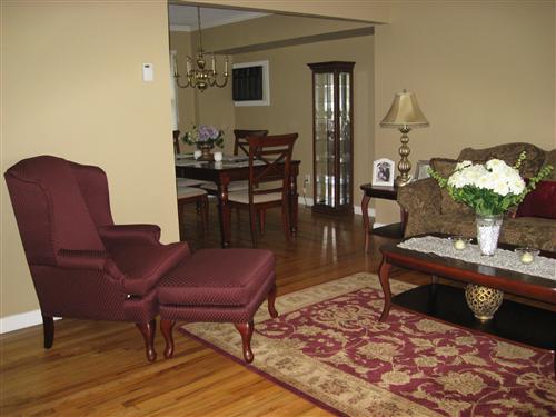 Please show me your Lenox Tan BM paint color